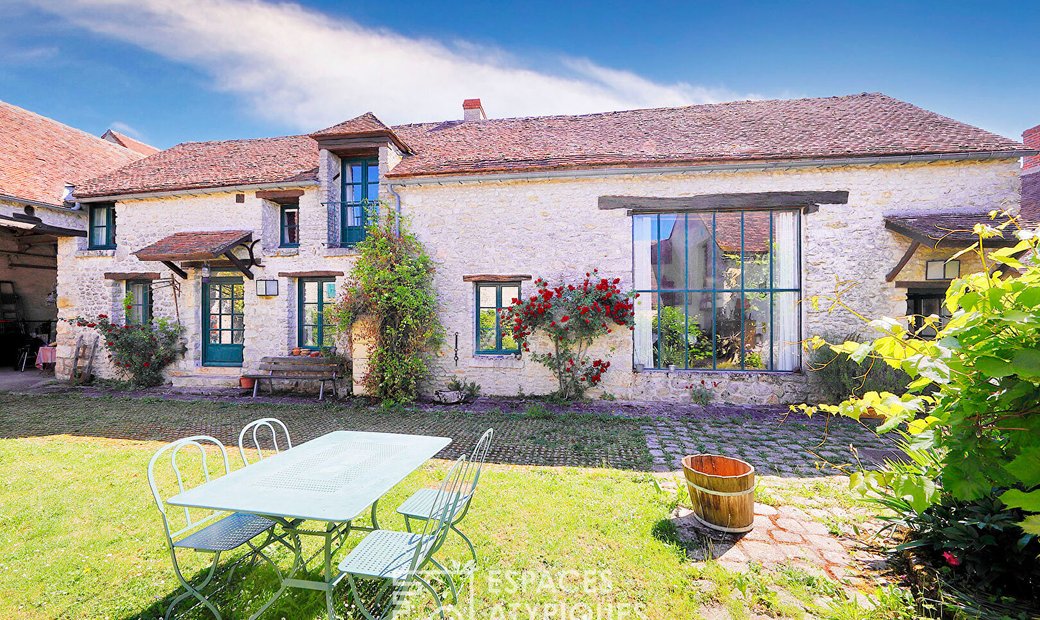 19th Century Property With Guest House, En Rumont, Isla De Francia ...