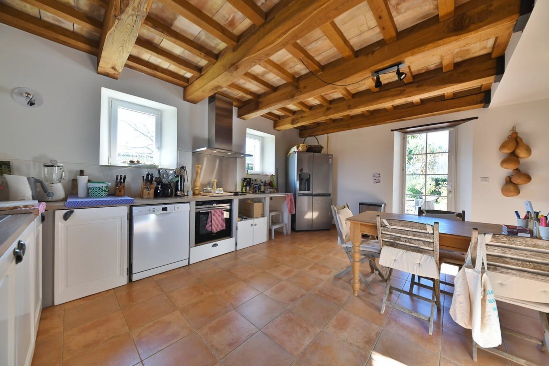 Charmante Maison Au Cachet Ancien Sur In La Bruguière, Occitanie ...