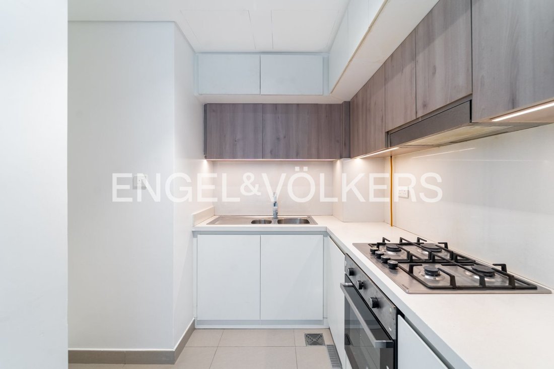 Étage élevé | Grand Balcon | Vues Sur La Dans Dubaï, Dubaï, émirats ...