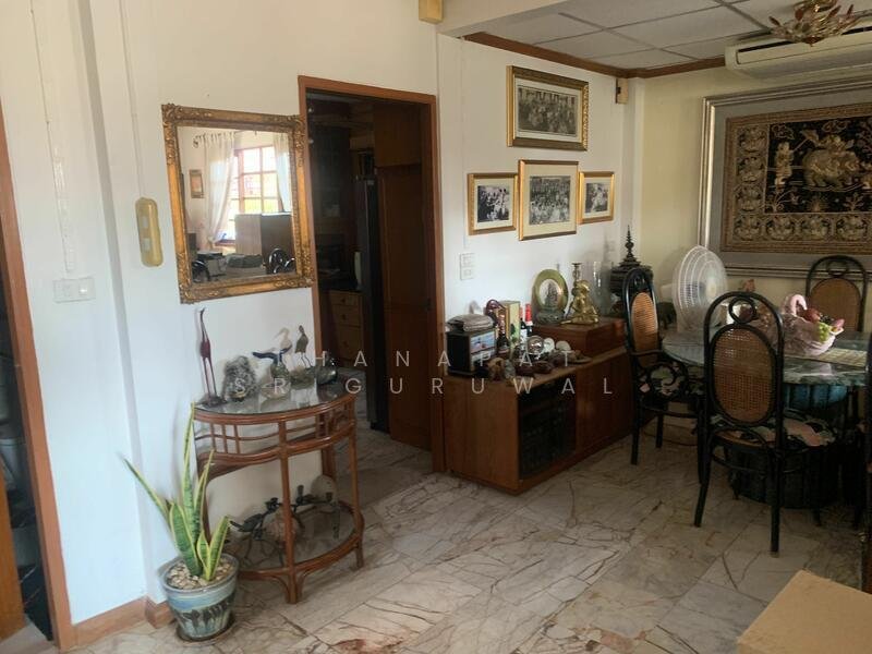 Ladawan Srinakarin, Samut Prakan In Samrong Nuea, Samut Prakan ...