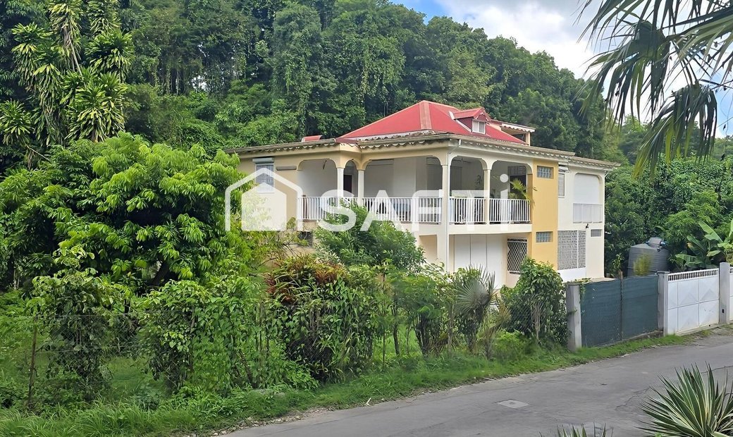Villa Au Cœur D'un Cadre Verdoyant In Le Gosier, France For Sale (16845613)