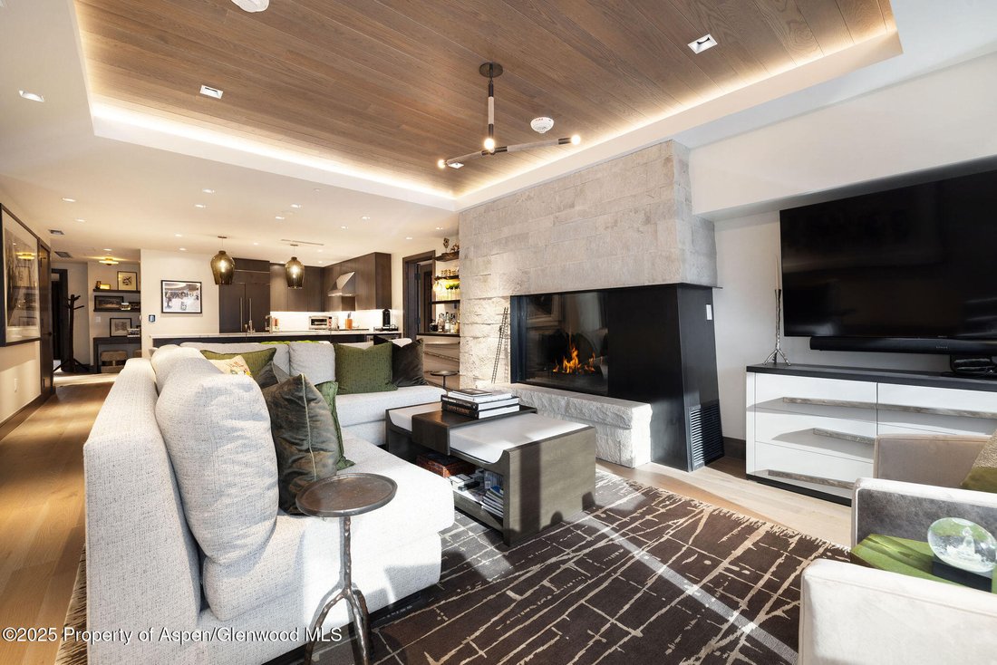 Condominium In Vail In Vail, Colorado, United States For Sale (16844566)