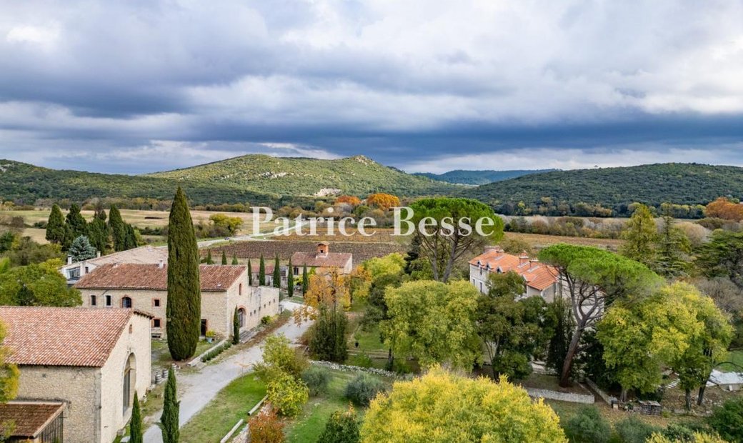 A 17th Century Provencal Farmhouse, A Manor In Quissac, Occitanie ...