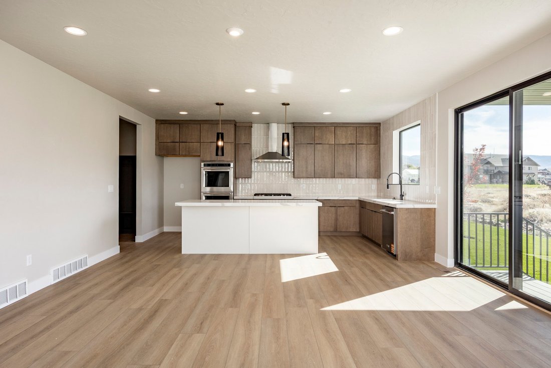 Le Copperview Avec Sous Sol Inachevé Dans Heber City, Utah, états Unis ...