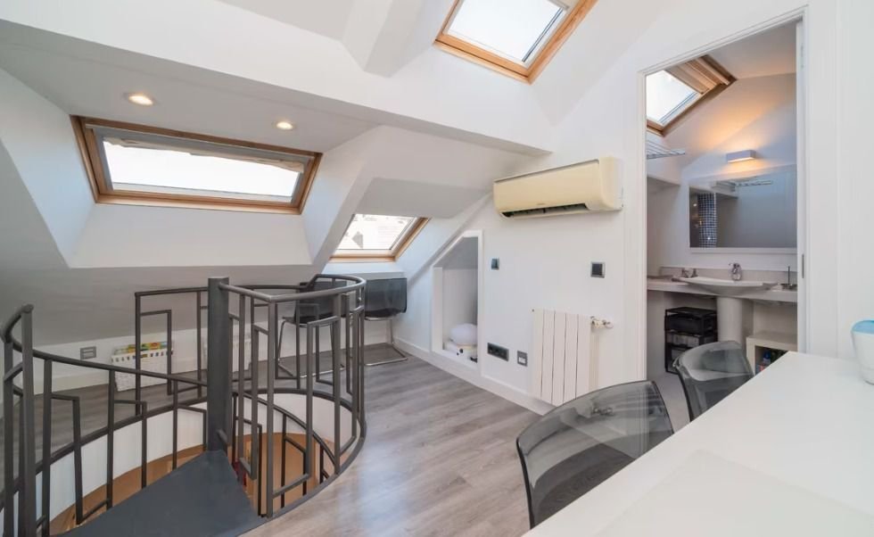 Dúplex Venta Barcelona En Distrito Del Ensanche, Barcelona, España En ...