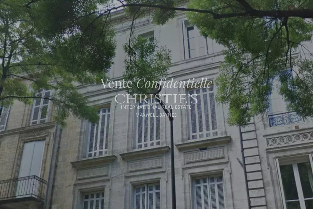 Building With Elevator – Bordeaux In Bordeaux, Nouvelle Aquitaine ...