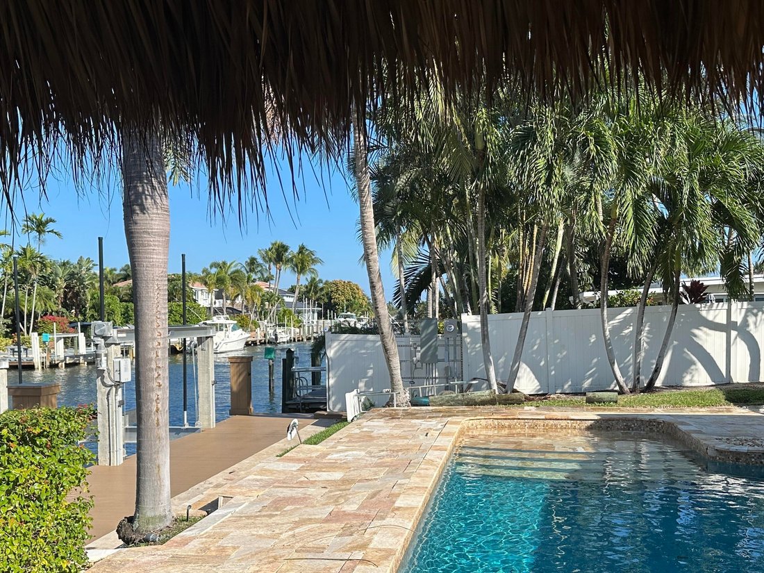 Elegant Waterfront Haven For In Boynton Beach, Florida, Vereinigte ...