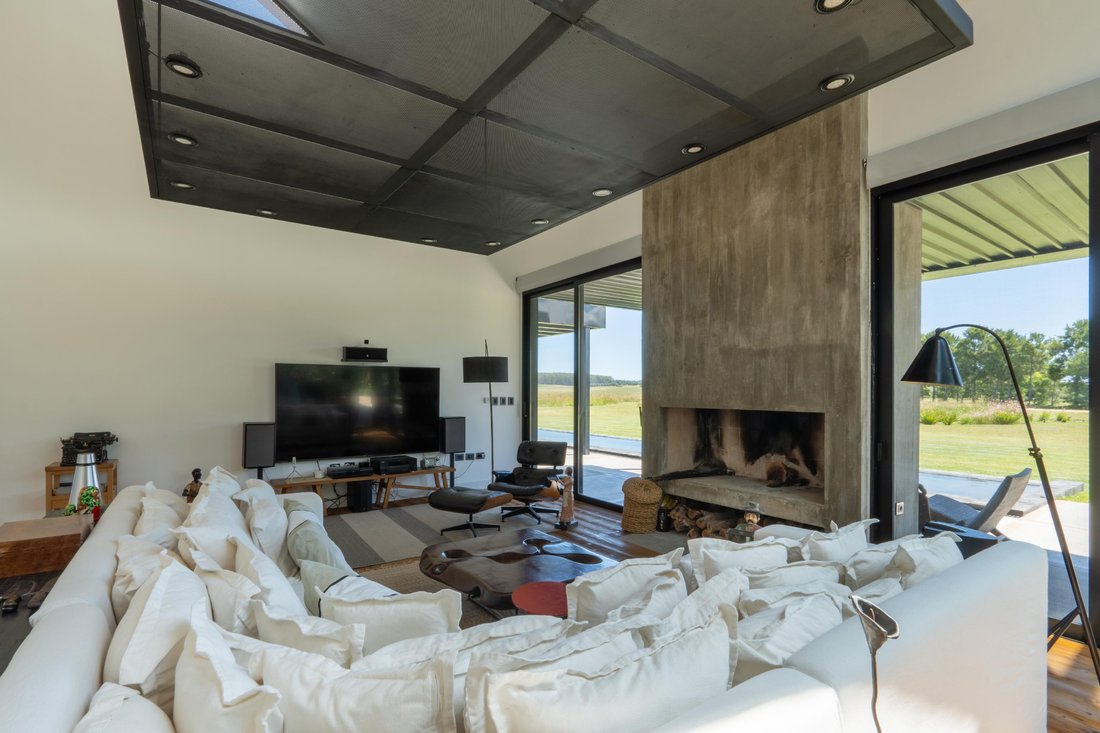 Design Farm On Route 104 Art Route – Dans Chacras Del Golf, Maldonado ...