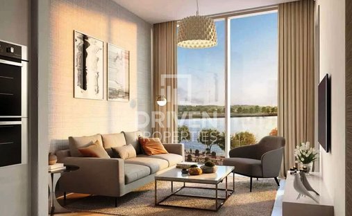 Immobilienmakler Krystsina Shakina | JamesEdition