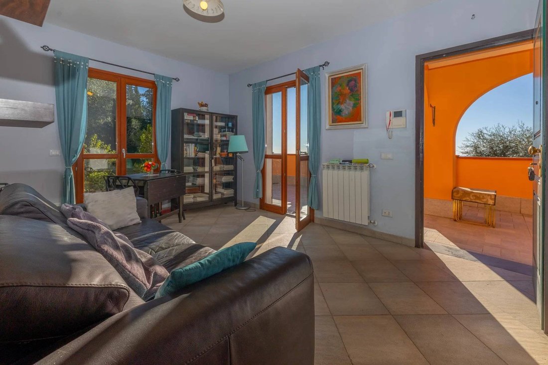 Maison à Grimaldi ***Italie*** Près De La Dans Vintimille, Ligurie ...