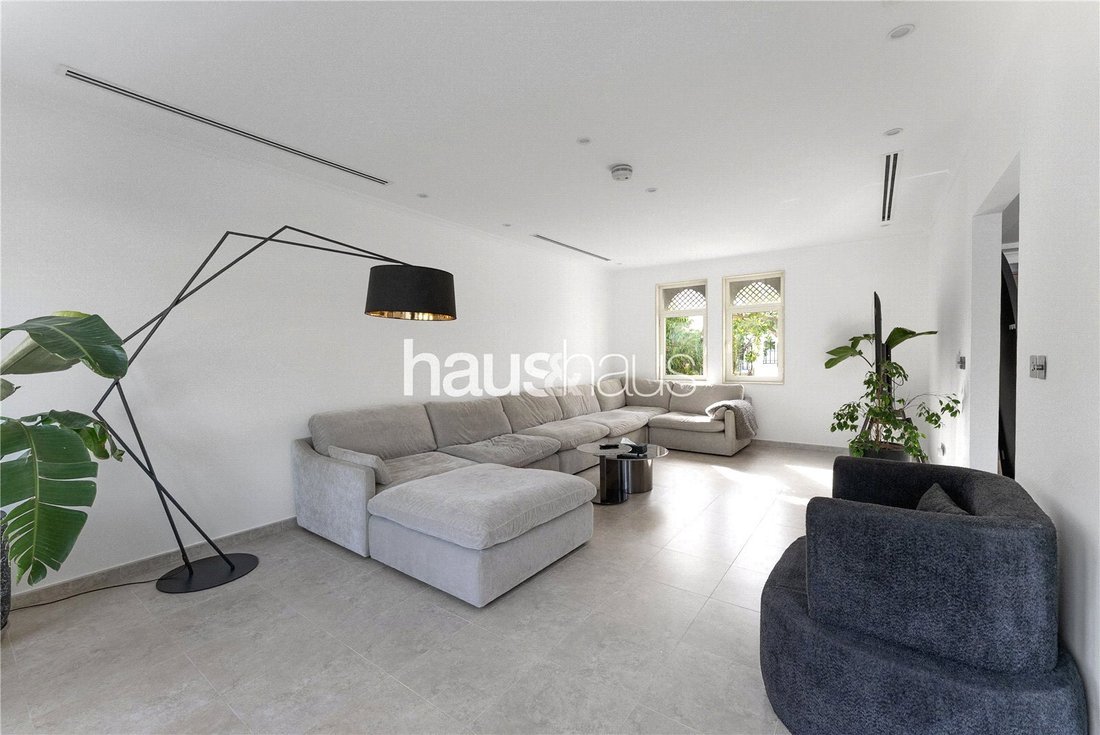 Dist 5 | Extended | Private Pool | 7,300 Dans Dubaï, Dubaï, émirats ...