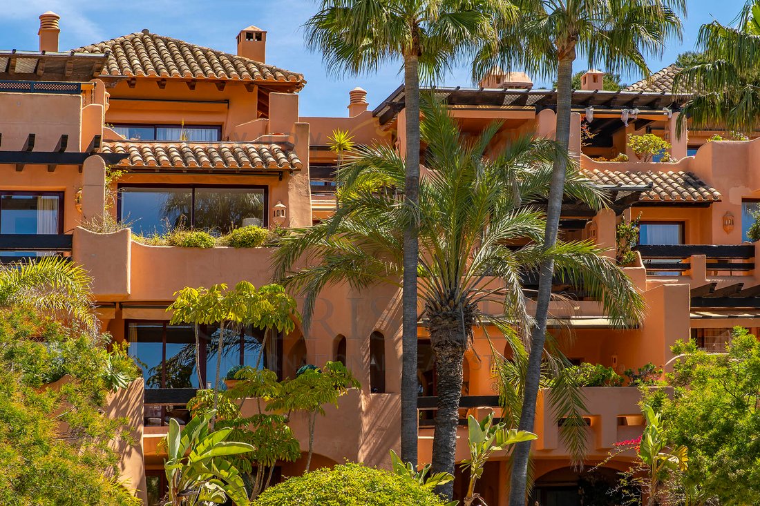 Large First Floor Apartment In Santa In Santa Ponsa, Balearic Islands ...