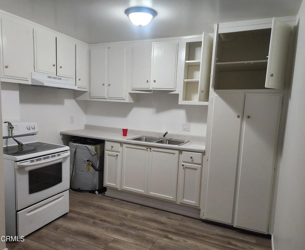 Other Residential In Oxnard, California, United States For Sale (16883103)