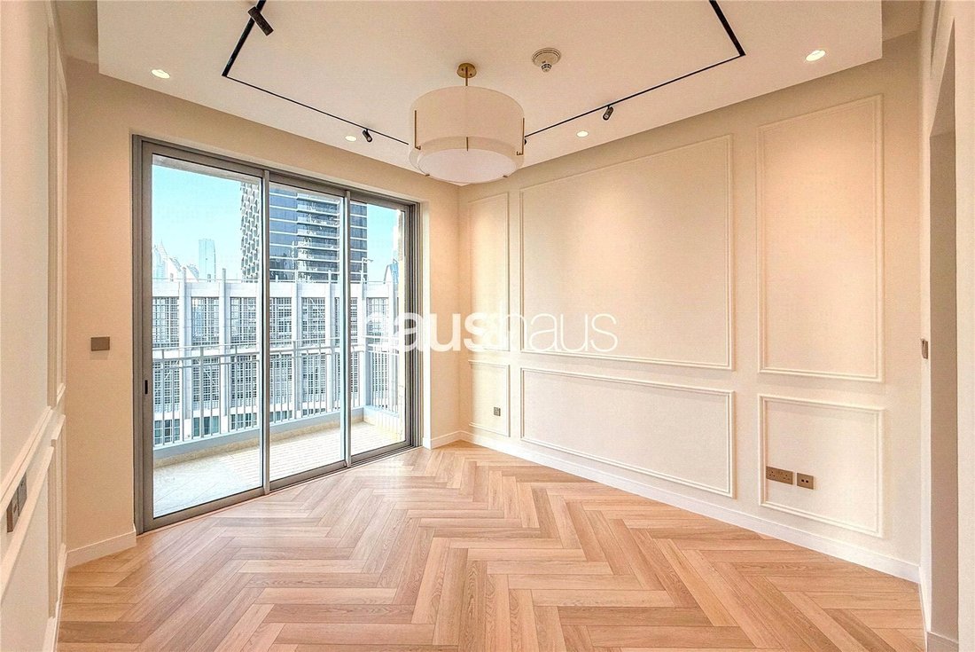 Obere Etage | In Dubai, Dubai, Vereinigte Arabische Emirate Zu ...