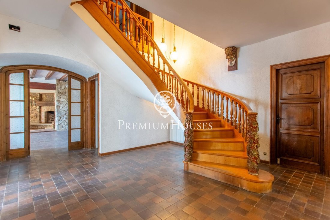 A Truly Majestic And Unique Property On In Cabrera De Mar, Catalonia ...