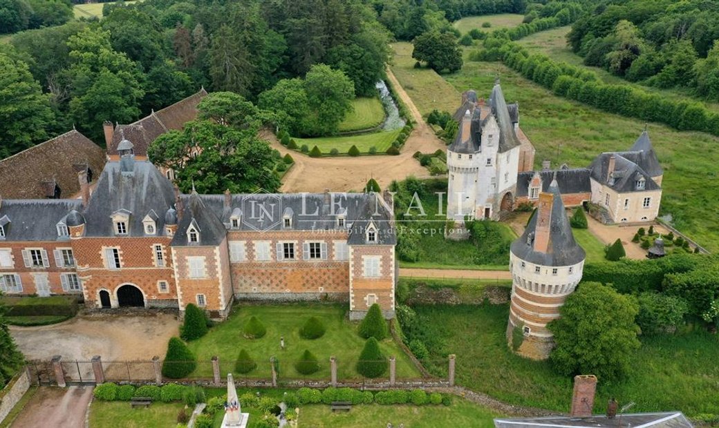 Magnificent Historic Château In Illiers Combray, Centre Val De Loire ...