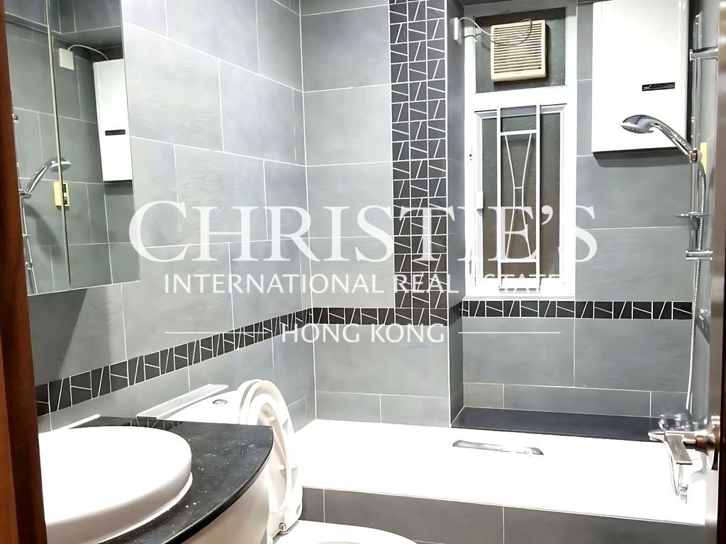 Sunrise Court In Hong Kong, Hong Kong For Sale (16884512)