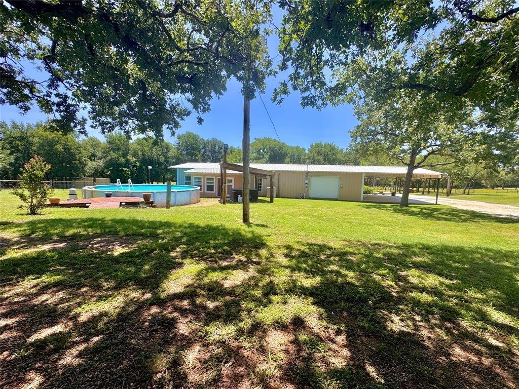 Single Family Residence In Whitney In Whitney, Texas, United States For ...
