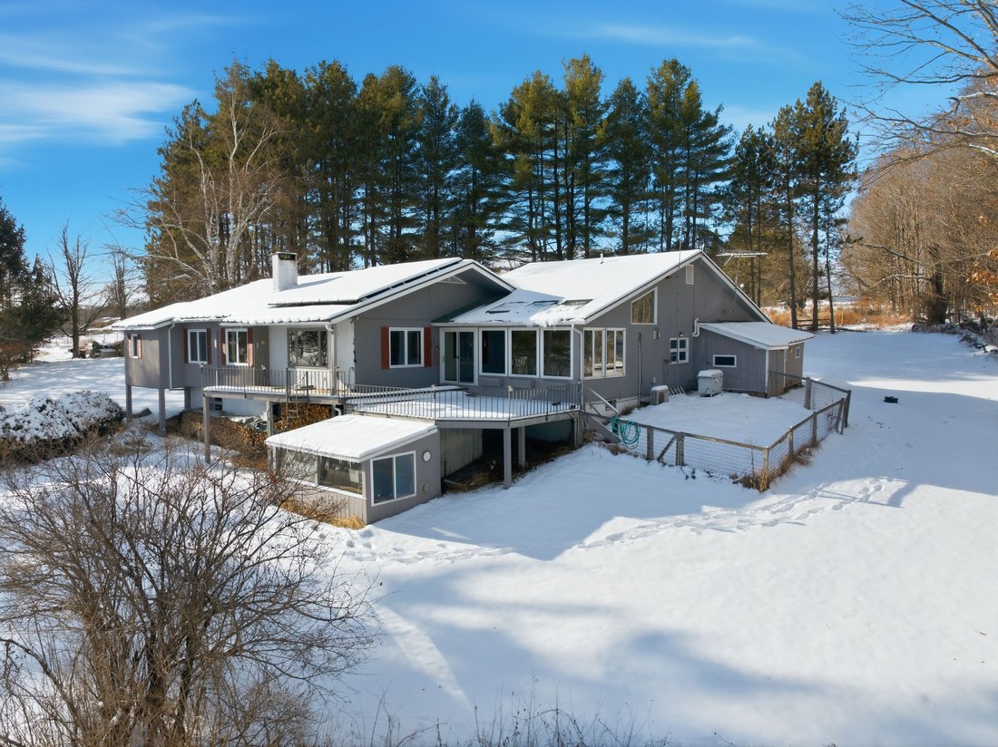 1051 Banister Road In Windsor, Vermont, United States For Sale (16859367)