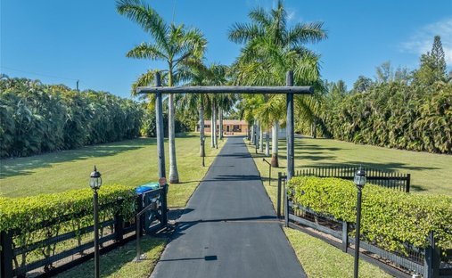 Annunci Immobiliari di Joe Caprio & Co. Real Estate - Davie - United ...