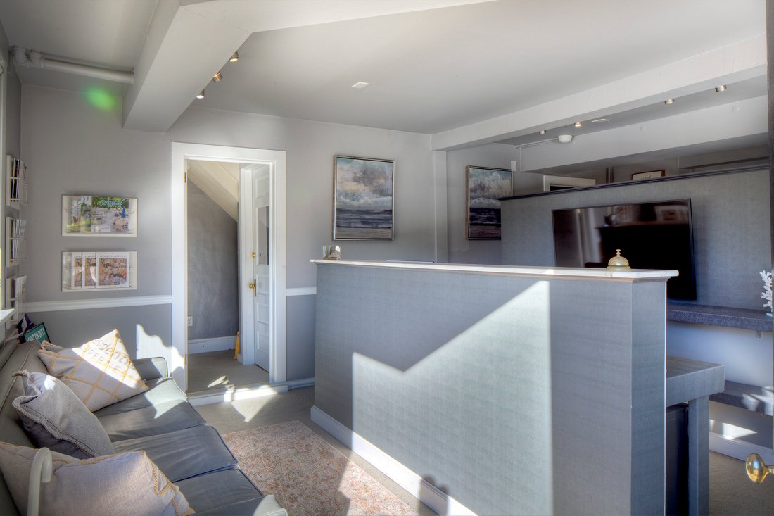 Spring & Perry Landing In Newport, Rhode Island, Vereinigte Staaten Zu ...