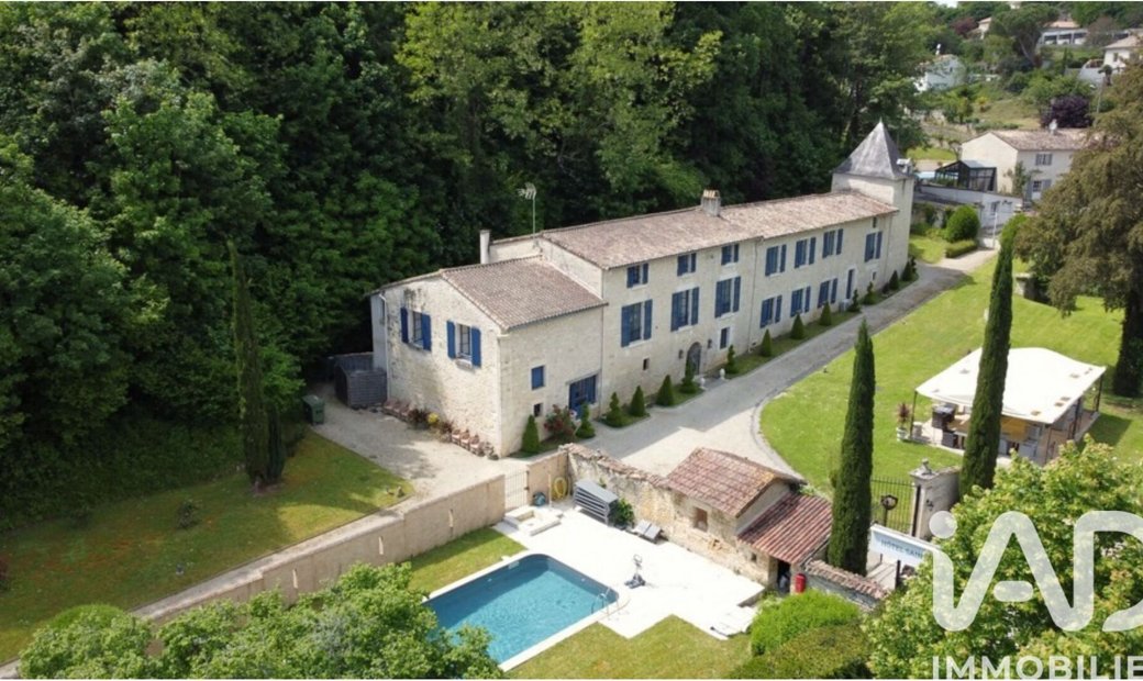 Vente Demeure 18 Pièces In Saint Maixent L'école, Nouvelle Aquitaine ...