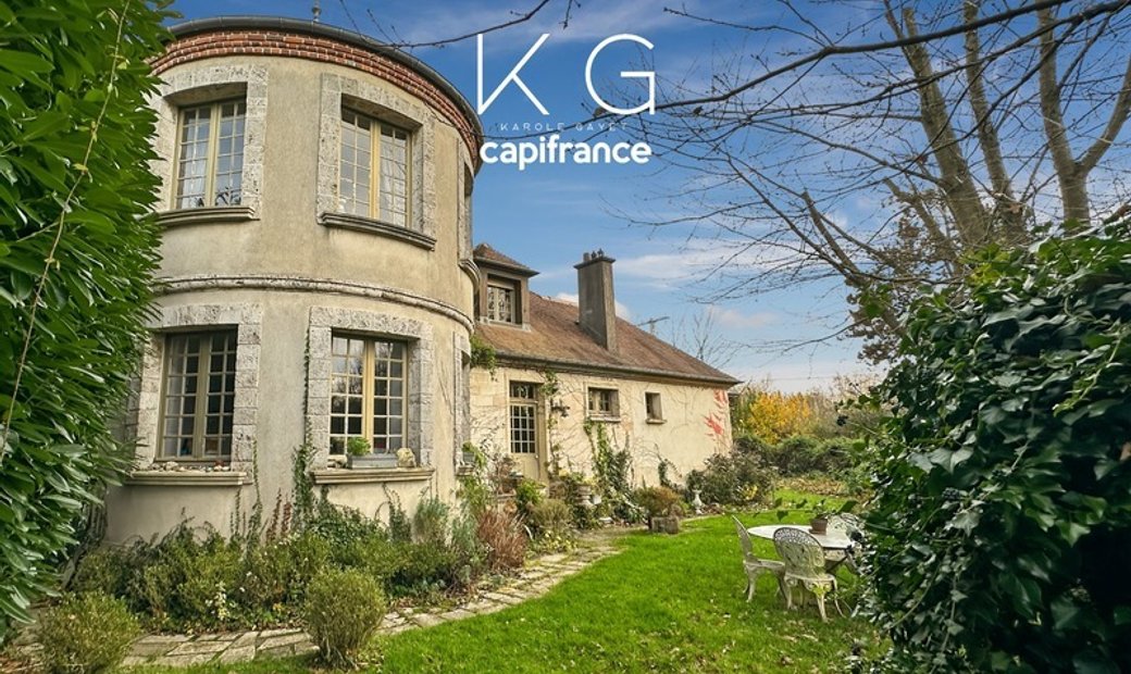 Family Home Of 230m2 For Sale, 3,700 M² Plot, In Honfleur, Normandy ...