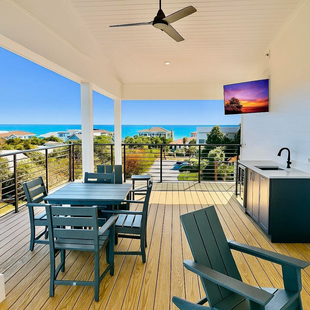 Single Family Residence In Santa In Santa Rosa Beach, Florida, United ...