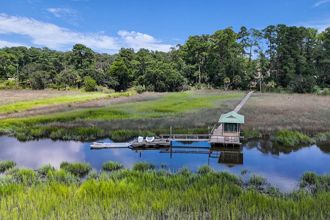 Rare Blend Of Privacy And Convenience In En Savannah, Georgia, Estados ...