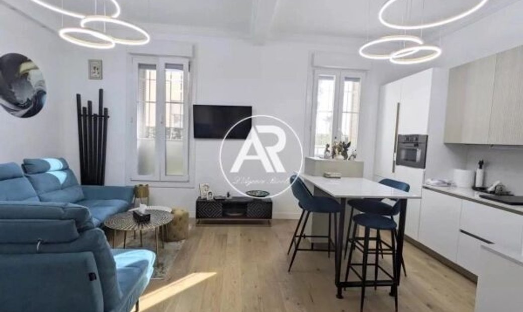 Nice Promenade Des Anglais In Nice, Provence Alpes Côte D'azur, France ...