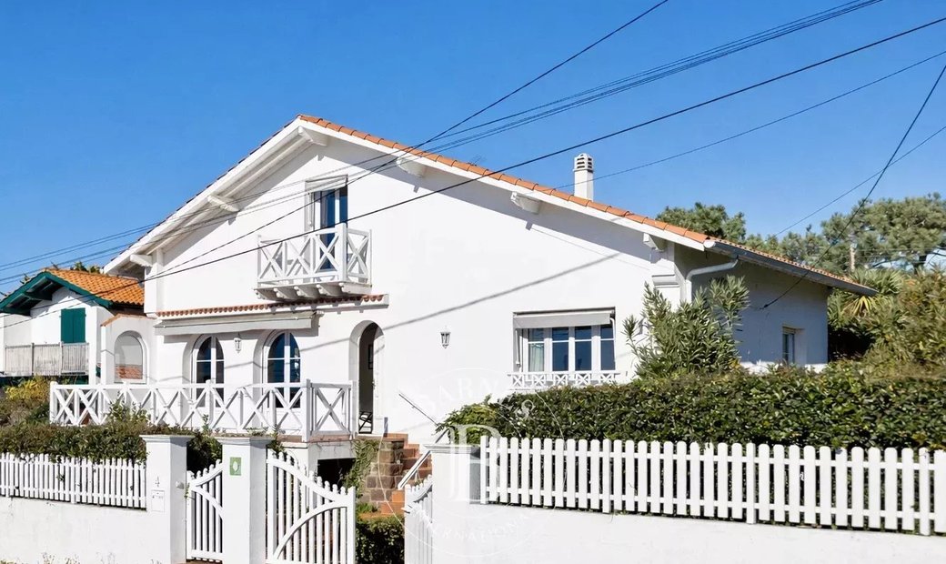 Biarritz Milady – House With Sea And In Biarritz, Nouvelle Aquitaine ...