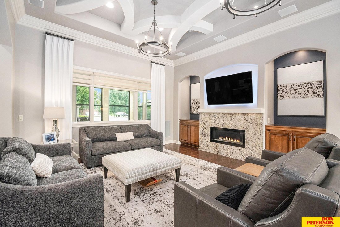 4 Bedrooms Single Family Detached In Fremont, Nebraska, United States ...