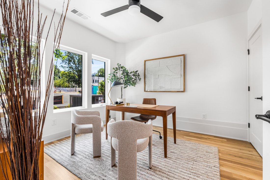 Living In The Heart Of Old Fourt Ward En Atlanta, Georgia, Estados ...