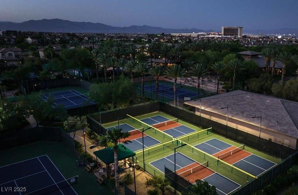 Single Family Residence In Las Vegas In Las Vegas, Nevada, United ...