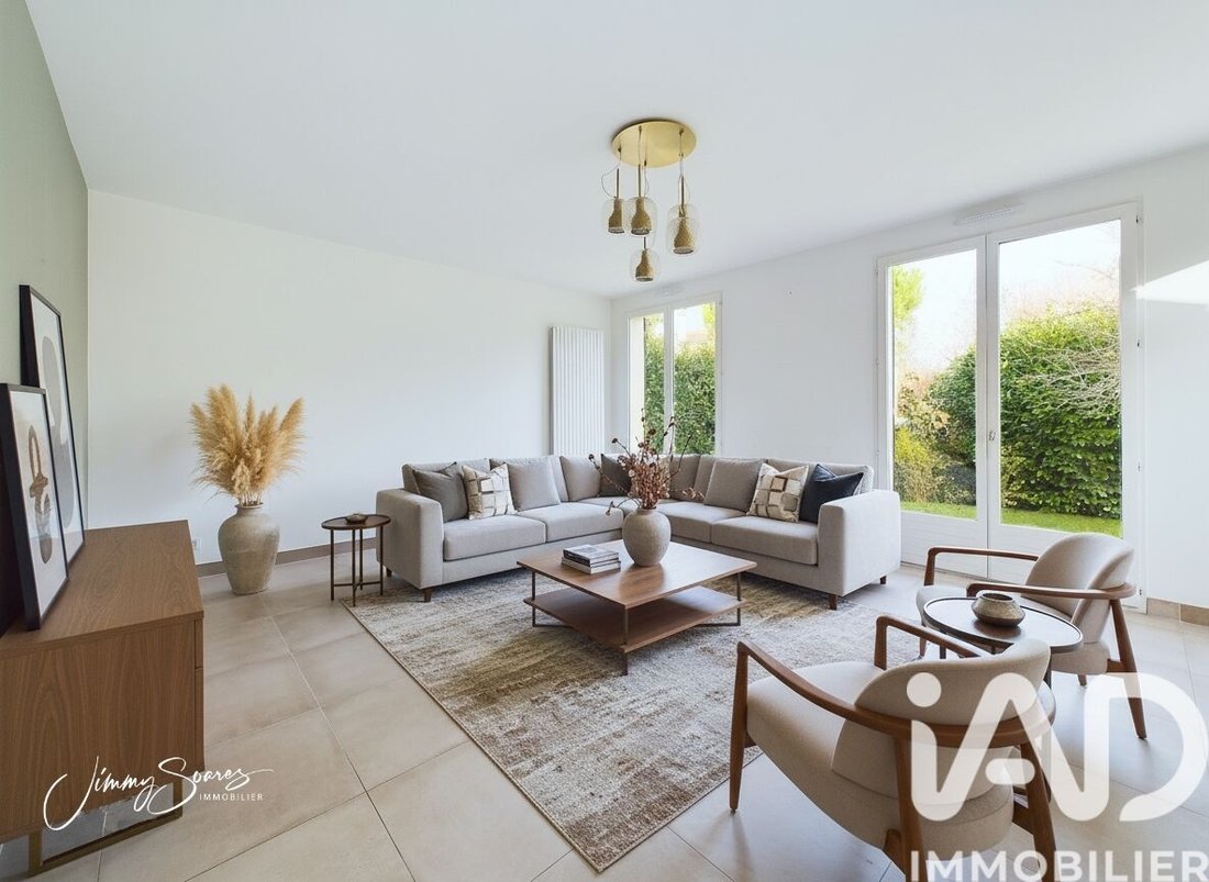 Vente Maison/Villa 6 Pièces In Le Port Marly, île De France, France For ...