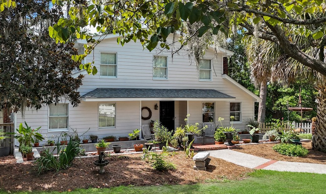 Rare Blend Of Privacy And Convenience In En Savannah, Georgia, Estados ...