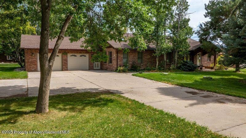 Single Family Residence In Silt En Silt, Colorado, Estados Unidos En ...