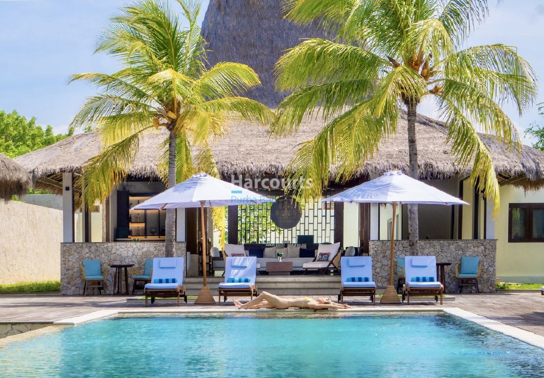 5 Star Absolute Beachfront Villa Resort For En East Sumba Regency ...