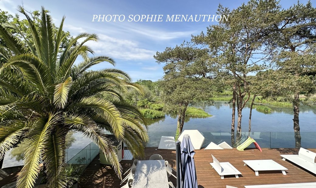 Lieu Exceptionnel De 15 Hectares Dont 3 Dans Anglet, Nouvelle Aquitaine ...