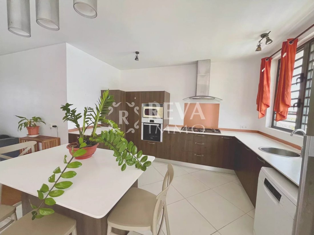 Paea House In Pā'Ea, Windward Islands, French Polynesia For Sale (16881265)