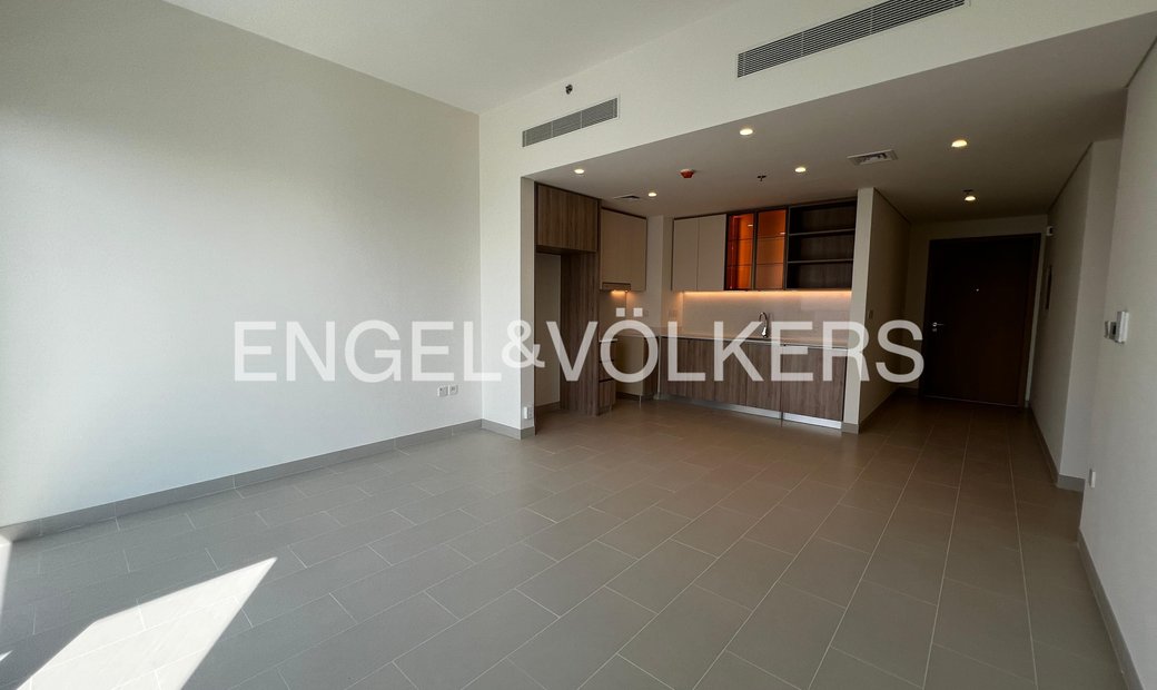 Park View | Spacious | Chiller Free In Dubai, Dubai, United Arab ...