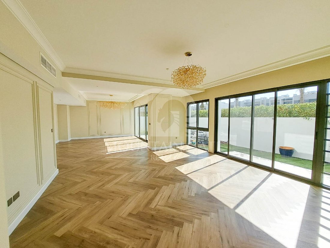 V3 Luxury Fully Upgraded Vacant In Dubai, Dubai, United Arab Emirates ...