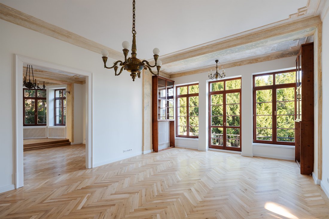 Representative Villa With A En Bratislava, Región De Bratislava ...