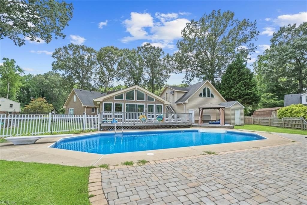 Le Rêve D'un Artiste Sur Un Terrain Dans Virginia Beach, Virginie ...