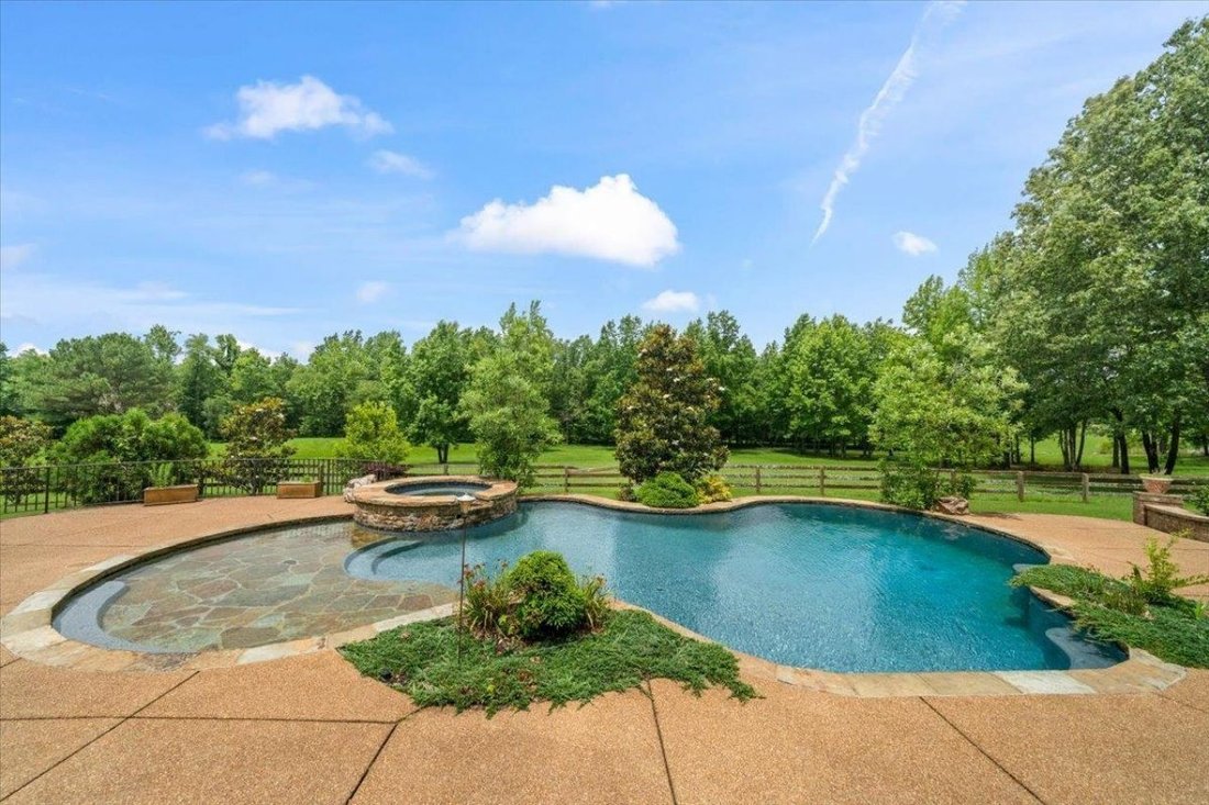 Stunning Custom Built Craftsman Home In 38028, Tennessee, United States ...
