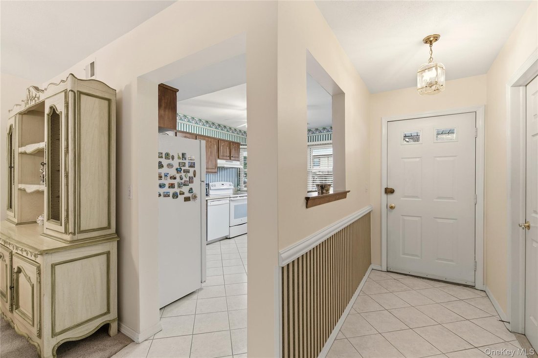 10 Hampton Way, Woodbury, New In Woodbury, New York, Vereinigte Staaten ...