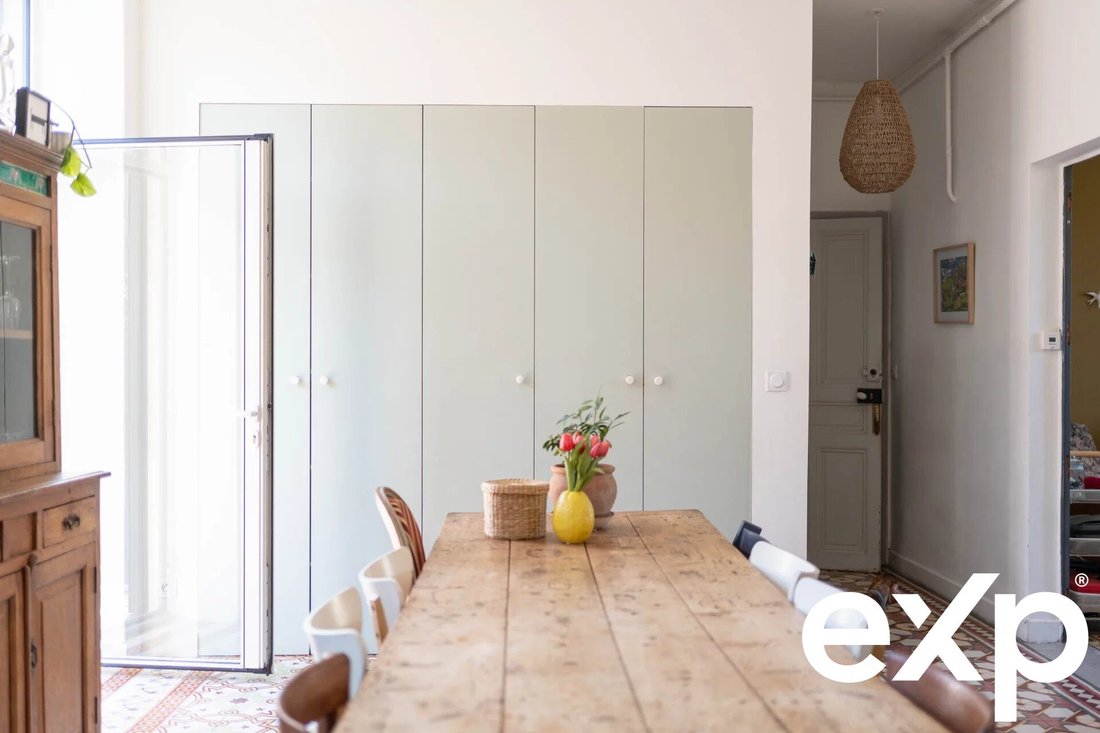 Nîmes Bourgeoise In Nîmes, Occitanie, France For Sale (16863986)