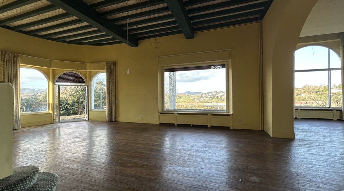 12 Teiliges Herrenhaus In Saint Jean De Luz, Nouvelle Aquitaine ...