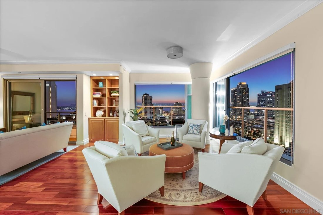 Condominium In San Diego In San Diego, California, United States For ...