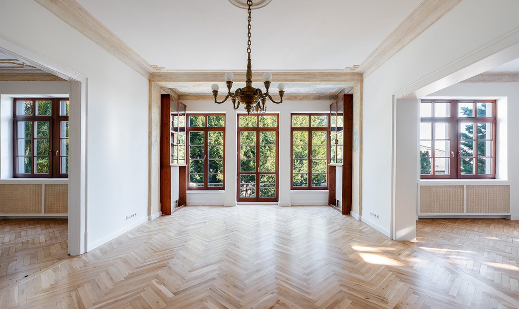 Representative Villa With A En Bratislava, Región De Bratislava ...